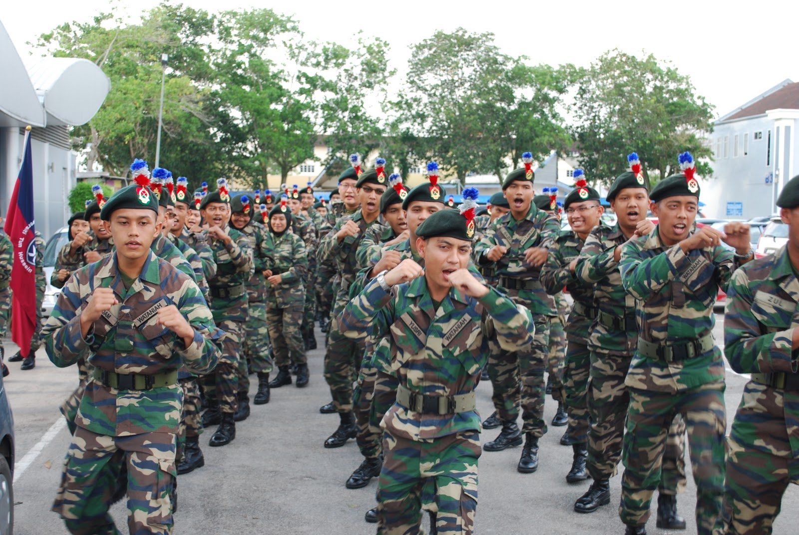 Kelebihan Sertai PALAPES Semasa Di Universiti Yang Pelajar Biasa Tak ...